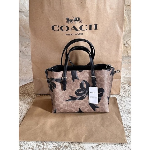 Coach | Bags | Nwt Coach Mollie Tote Bag 25 In Signature Canvas With ...